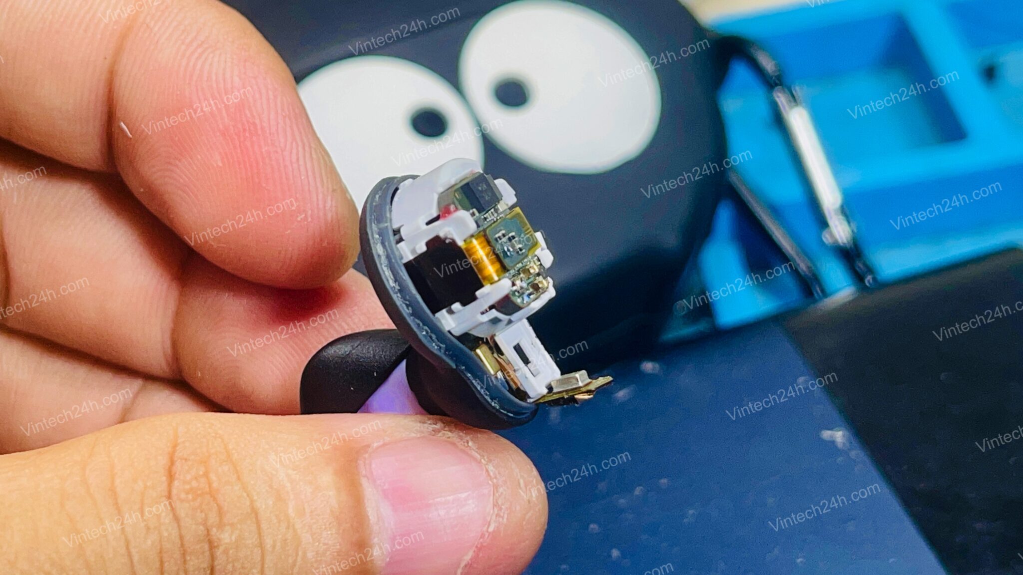 Thay Pin Tai Nghe Sony Linkbuds S WF-LS900N